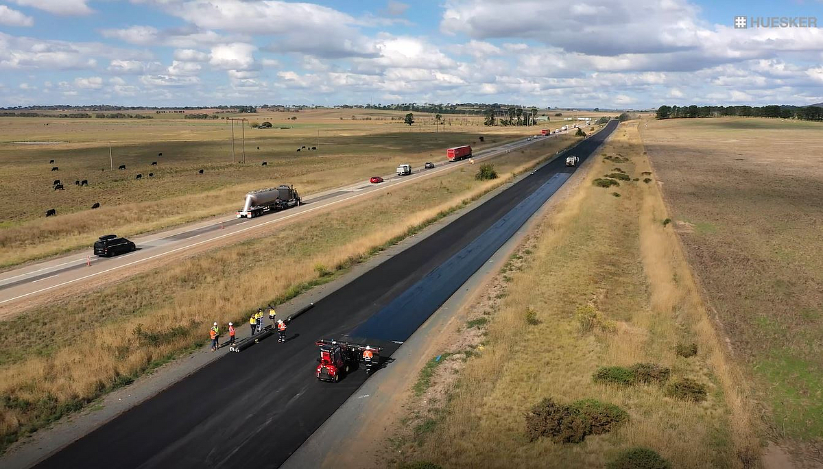 Asphaltsanierung in Rekordzeit mit HaTelit